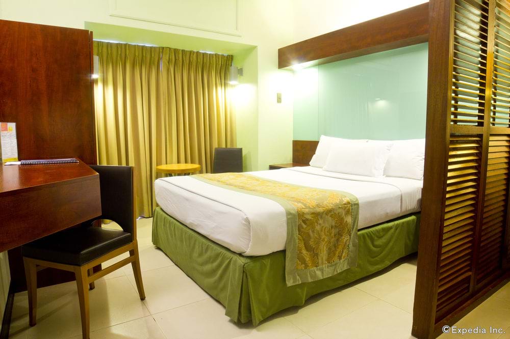 Microtel by Wyndham Mall of Asia | Pasay City, Metro Manila | Philippines